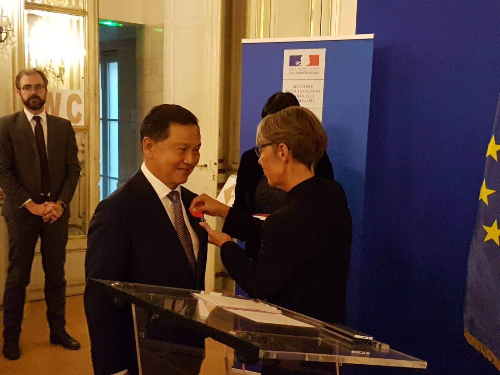 Surbana Jurong Chairman Liew Mun Leong conferred highest French honour ...